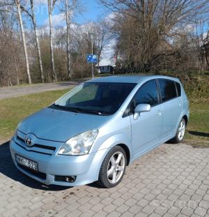 Toyota Corolla Verso 2006 Liepāja, ar dzinēja tilpumu 2.20 L un nobraukumu 278 tūkst. km par 1490 €, foto  vietnē AUTOMOTO.COM.LV