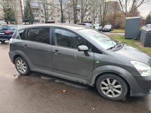 Toyota Corolla Verso 2007 Kauņa, ar dzinēja tilpumu 2.20 L un nobraukumu 353 tūkst. km par 1999 €, foto 3 vietnē AUTOMOTO.COM.LV