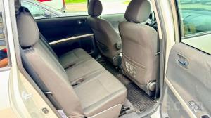 Toyota Corolla Verso 2007 Rīga, ar dzinēja tilpumu 2.20 L un nobraukumu 283 tūkst. km par 2950 €, foto 18 vietnē AUTOMOTO.COM.LV