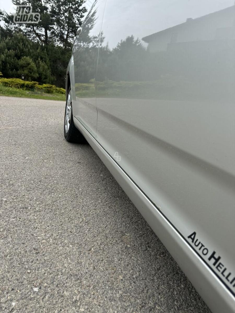 Toyota Corolla Verso 2007 Viļņa, ar dzinēja tilpumu 2.20 L un nobraukumu 236 tūkst. km par 1999 €, foto 10 vietnē AUTOMOTO.COM.LV