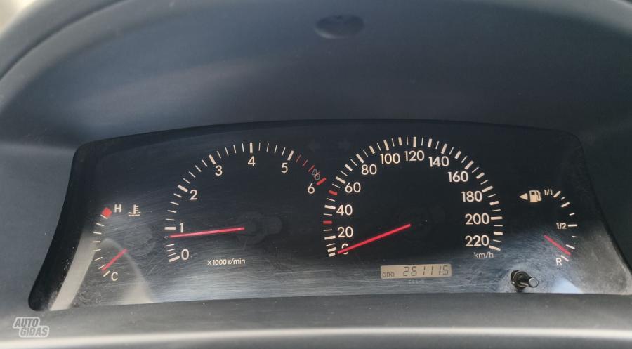 Тойота Королла Версо 2002 в Ионава, объемом двигателя 2.00 л и пробегом 261 тыс. км за 750 €, фото 20 на AUTOMOTO.COM.LV