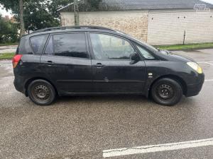 Toyota Corolla Verso 2002 Ignalina, ar dzinēja tilpumu 2.00 L un nobraukumu 331 tūkst. km par 850 €, foto 4 vietnē AUTOMOTO.COM.LV