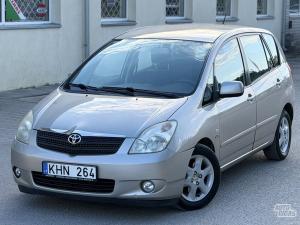 Toyota Corolla Verso 2003 in Radviliskis, with an engine capacity of 2.00 L and mileage of 332 thousand km for 1450 €, photo  on AUTOMOTO.COM.LV