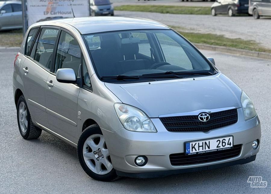 Toyota Corolla Verso 2003 in Radviliskis, with an engine capacity of 2.00 L and mileage of 332 thousand km for 1450 €, photo 3 on AUTOMOTO.COM.LV