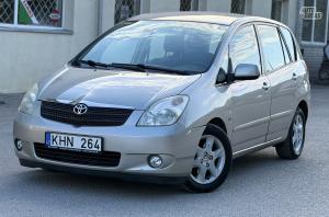 Toyota Corolla Verso 2003 in Radviliskis, with an engine capacity of 2.00 L and mileage of 332 thousand km for 1450 €, photo 4 on AUTOMOTO.COM.LV