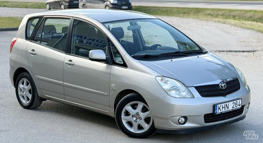 Toyota Corolla Verso 2003 in Radviliskis, with an engine capacity of 2.00 L and mileage of 332 thousand km for 1450 €, photo 7 on AUTOMOTO.COM.LV