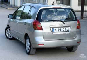 Toyota Corolla Verso 2003 in Radviliskis, with an engine capacity of 2.00 L and mileage of 332 thousand km for 1450 €, photo 8 on AUTOMOTO.COM.LV