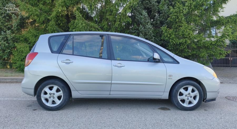 Toyota Corolla Verso 2003 Jonava, ar dzinēja tilpumu 1.60 L un nobraukumu 228 tūkst. km par 1190 €, foto 16 vietnē AUTOMOTO.COM.LV