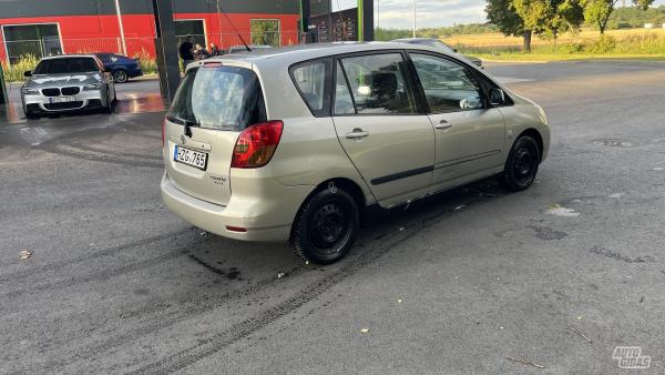 Toyota Corolla Verso 2003 in Vilnius, with an engine capacity of 2.00 L and mileage of 320 thousand km for 870 €, photo 4 on AUTOMOTO.COM.LV