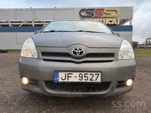 Toyota Corolla Verso 2004 Daugavpils, ar dzinēja tilpumu 2.00 L un nobraukumu 385 tūkst. km par 950 €, foto 8 vietnē AUTOMOTO.COM.LV