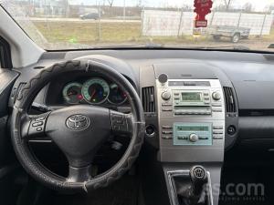 Toyota Corolla Verso 2004 Daugavpils, ar dzinēja tilpumu 2.00 L un nobraukumu 385 tūkst. km par 950 €, foto 9 vietnē AUTOMOTO.COM.LV