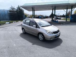 Toyota Corolla Verso 2004 Kauņa, ar dzinēja tilpumu 2.00 L un nobraukumu 420 tūkst. km par 590 €, foto 5 vietnē AUTOMOTO.COM.LV