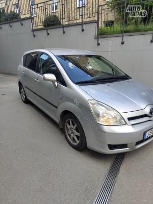 Toyota Corolla Verso 2004 in Vilnius, with an engine capacity of 2.00 L and mileage of 316 thousand km for 1700 €, photo 4 on AUTOMOTO.COM.LV