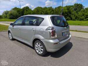 Toyota Corolla Verso 2004 Kauņa, ar dzinēja tilpumu 2.00 L un nobraukumu 350 tūkst. km par 680 €, foto 8 vietnē AUTOMOTO.COM.LV