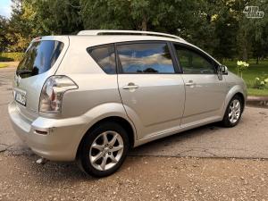 Toyota Corolla Verso 2004 Panevēža, ar dzinēja tilpumu 2.00 L un nobraukumu 308 tūkst. km par 1700 €, foto 5 vietnē AUTOMOTO.COM.LV