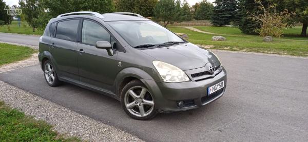 Toyota Corolla Verso 2004 Šauļi, ar dzinēja tilpumu 2.00 L un nobraukumu 0 tūkst. km par 1250 €, foto 7 vietnē AUTOMOTO.COM.LV