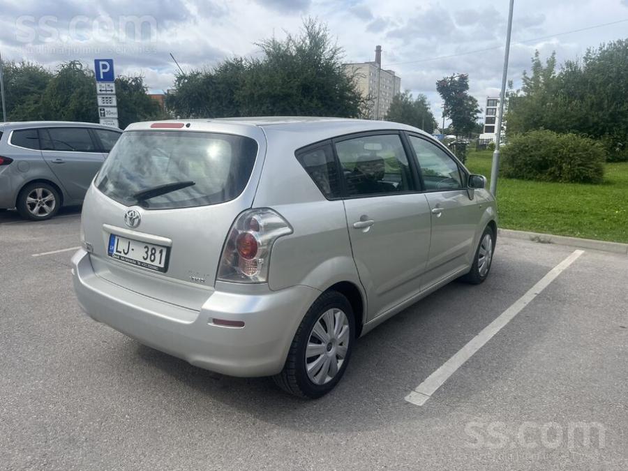 Toyota Corolla Verso 2005 Jelgava, ar dzinēja tilpumu 2.00 L un nobraukumu 391 tūkst. km par 1650 €, foto 1 vietnē AUTOMOTO.COM.LV