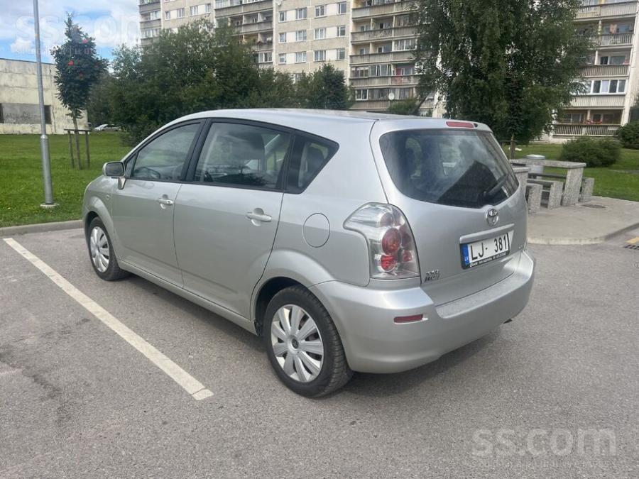 Toyota Corolla Verso 2005 Jelgava, ar dzinēja tilpumu 2.00 L un nobraukumu 391 tūkst. km par 1650 €, foto 7 vietnē AUTOMOTO.COM.LV