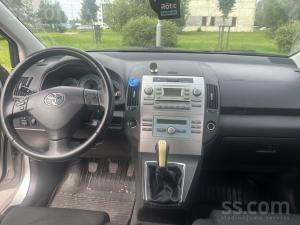 Toyota Corolla Verso 2005 Jelgava, ar dzinēja tilpumu 2.00 L un nobraukumu 391 tūkst. km par 1650 €, foto 13 vietnē AUTOMOTO.COM.LV