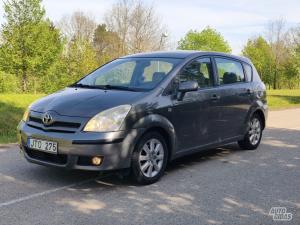 Toyota Corolla Verso 2005 in Jonava, with an engine capacity of 2.20 L and mileage of 228 thousand km for 1500 €, photo  on AUTOMOTO.COM.LV