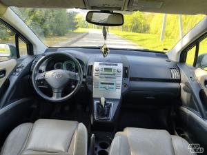 Toyota Corolla Verso 2005 in Jonava, with an engine capacity of 2.20 L and mileage of 228 thousand km for 1500 €, photo 17 on AUTOMOTO.COM.LV
