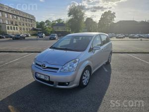 Toyota Corolla Verso 2005 in Jelgava, with an engine capacity of 2.00 L and mileage of 410 thousand km for 2000 €, photo 4 on AUTOMOTO.COM.LV