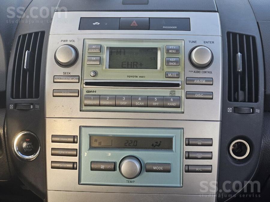 Toyota Corolla Verso 2005 in Jelgava, with an engine capacity of 2.00 L and mileage of 410 thousand km for 2000 €, photo 15 on AUTOMOTO.COM.LV