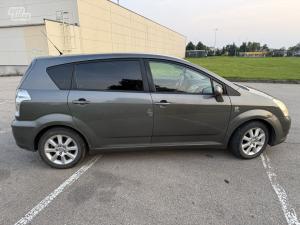Toyota Corolla Verso 2005 Radviliškis, ar dzinēja tilpumu 2.00 L un nobraukumu 380 tūkst. km par 1550 €, foto 5 vietnē AUTOMOTO.COM.LV