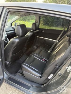 Toyota Corolla Verso 2005 Radviliškis, ar dzinēja tilpumu 2.00 L un nobraukumu 380 tūkst. km par 1550 €, foto 13 vietnē AUTOMOTO.COM.LV