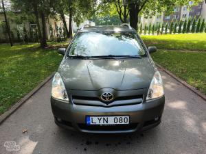 Toyota Corolla Verso 2005 Ukmergė, ar dzinēja tilpumu 2.00 L un nobraukumu 316 tūkst. km par 1500 €, foto 4 vietnē AUTOMOTO.COM.LV