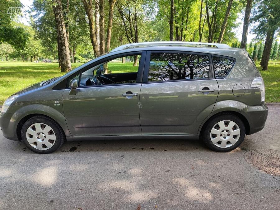 Toyota Corolla Verso 2005 Ukmergė, ar dzinēja tilpumu 2.00 L un nobraukumu 316 tūkst. km par 1500 €, foto 7 vietnē AUTOMOTO.COM.LV