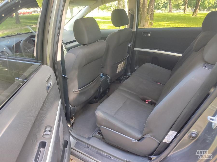 Toyota Corolla Verso 2005 Ukmergė, ar dzinēja tilpumu 2.00 L un nobraukumu 316 tūkst. km par 1500 €, foto 14 vietnē AUTOMOTO.COM.LV