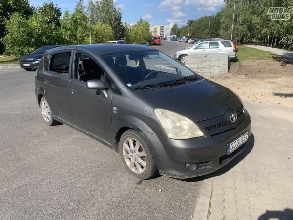 Тойота Королла Версо 2005 в Вильнюс, объемом двигателя 2.00 л и пробегом 250 тыс. км за 850 €, фото 3 на AUTOMOTO.COM.LV