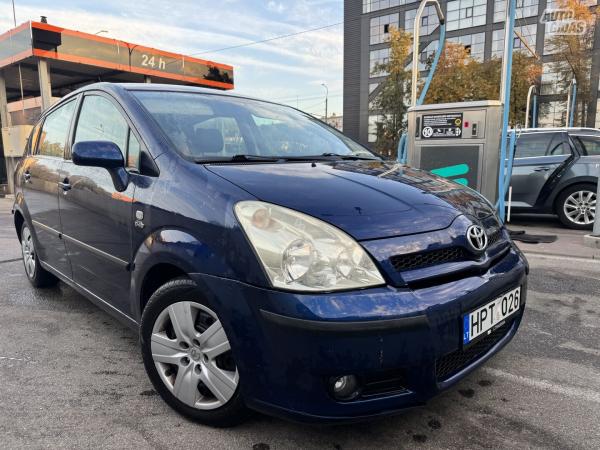 Toyota Corolla Verso 2005 Kauņa vietnē Toyota Corolla Verso 2005 Kauņa, ar dzinēja tilpumu 2.00 L un nobraukumu 300 tūkst. km par 1350 €, foto 6 vietnē AUTOMOTO.COM.LV