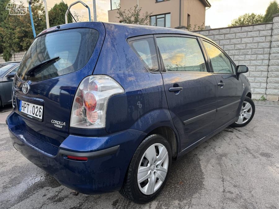 Toyota Corolla Verso 2005 Kauņa, ar dzinēja tilpumu 2.00 L un nobraukumu 300 tūkst. km par 1350 €, foto 7 vietnē AUTOMOTO.COM.LV