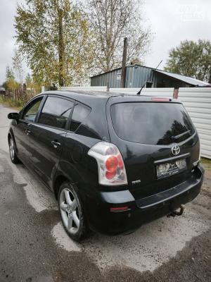 Тойота Королла Версо 2005 в Паневежис, объемом двигателя 2.20 л и пробегом 300 тыс. км за 700 €, фото 7 на AUTOMOTO.COM.LV