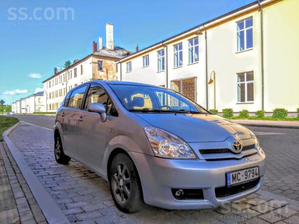 Toyota Corolla Verso 2006 Daugavpils, ar dzinēja tilpumu 1.60 L un nobraukumu 261 tūkst. km par 3850 €, foto 9 vietnē AUTOMOTO.COM.LV