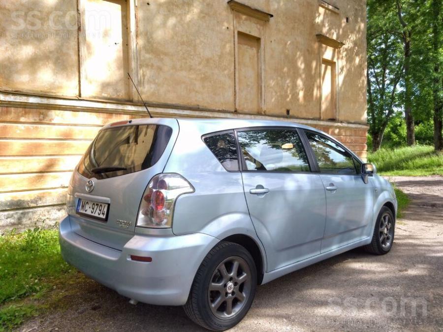 Toyota Corolla Verso 2006 Daugavpils, ar dzinēja tilpumu 1.60 L un nobraukumu 261 tūkst. km par 3850 €, foto 13 vietnē AUTOMOTO.COM.LV