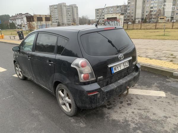 Toyota Corolla Verso 2006 in Vilnius, with an engine capacity of 2.00 L and mileage of 300 thousand km for 1350 €, photo 3 on AUTOMOTO.COM.LV