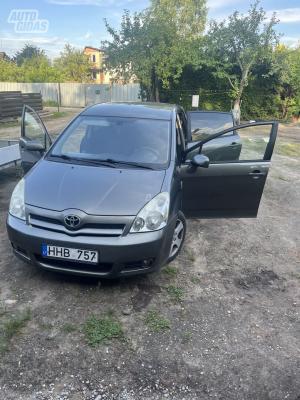Тойота Королла Версо 2006 в Паневежис, объемом двигателя 2.20 л и пробегом 340 тыс. км за 2200 €, фото 9 на AUTOMOTO.COM.LV