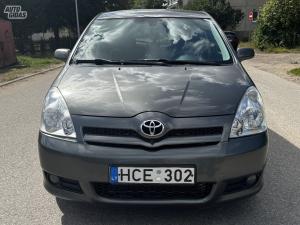Toyota Corolla Verso 2006 Ukmergė, ar dzinēja tilpumu 2.20 L un nobraukumu 376 tūkst. km par 2150 €, foto 6 vietnē AUTOMOTO.COM.LV