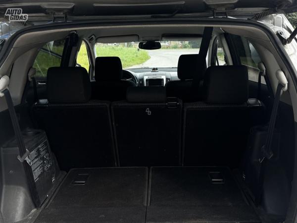 Toyota Corolla Verso 2006 Ukmergė, ar dzinēja tilpumu 2.20 L un nobraukumu 376 tūkst. km par 2150 €, foto 8 vietnē AUTOMOTO.COM.LV