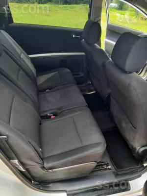 Тойота Королла Версо 2007 в Салдус, объемом двигателя 2.20 л и пробегом 332 тыс. км за 2199 €, фото 12 на AUTOMOTO.COM.LV