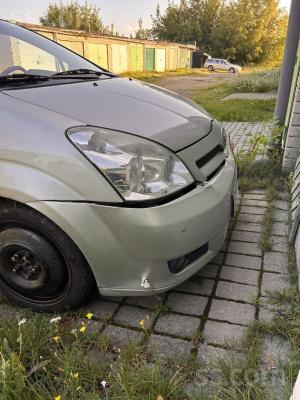 Toyota Corolla Verso 2007 Rīga, ar dzinēja tilpumu 2.20 L un nobraukumu 154 tūkst. km par 1250 €, foto 2 vietnē AUTOMOTO.COM.LV