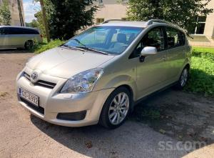 Toyota Corolla Verso 2007 Ogre, ar dzinēja tilpumu 2.20 L un nobraukumu 291 tūkst. km par 1788 €, foto 21 vietnē AUTOMOTO.COM.LV