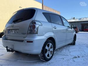 Toyota Corolla Verso 2007 Kauņa, ar dzinēja tilpumu 2.00 L un nobraukumu 385 tūkst. km par 2000 €, foto 5 vietnē AUTOMOTO.COM.LV