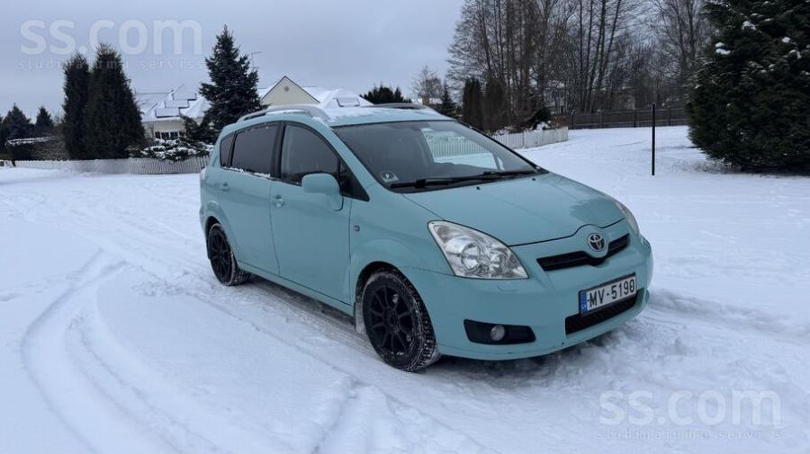 Toyota Corolla Verso 2007 Rīga, ar dzinēja tilpumu 2.20 L un nobraukumu 225 tūkst. km par 1450 €, foto 3 vietnē AUTOMOTO.COM.LV