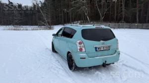 Toyota Corolla Verso 2007 Rīga, ar dzinēja tilpumu 2.20 L un nobraukumu 225 tūkst. km par 1450 €, foto 7 vietnē AUTOMOTO.COM.LV