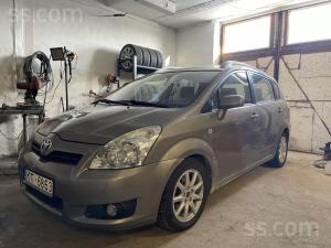 Toyota Corolla Verso 2007 Jelgava, ar dzinēja tilpumu 2.20 L un nobraukumu 361 tūkst. km par 600 €, foto  vietnē AUTOMOTO.COM.LV