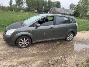 Toyota Corolla Verso 2007 Viļņa, ar dzinēja tilpumu 2.20 L un nobraukumu 251 tūkst. km par 1550 €, foto 6 vietnē AUTOMOTO.COM.LV